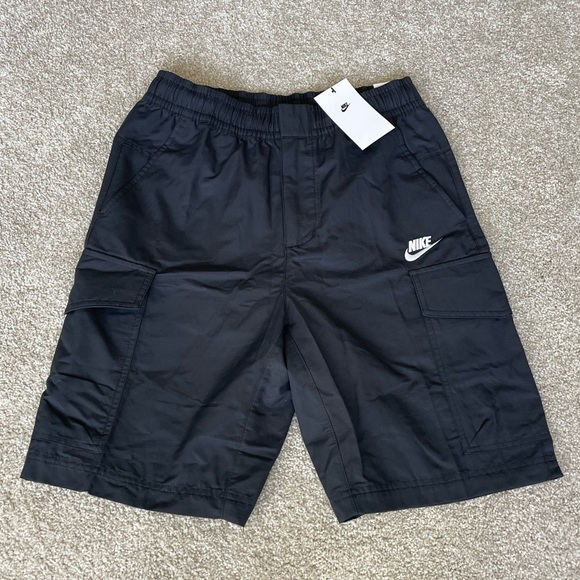 Nike | Shorts | Standard Fit Nike Cargo Shorts | Poshmark